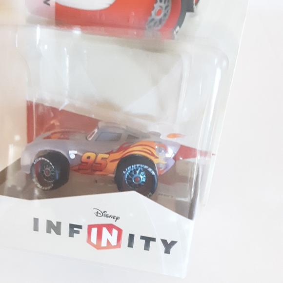Disney | Toys | Disney Infinity Exclusive Game Figure Lightning Mcqueen ...